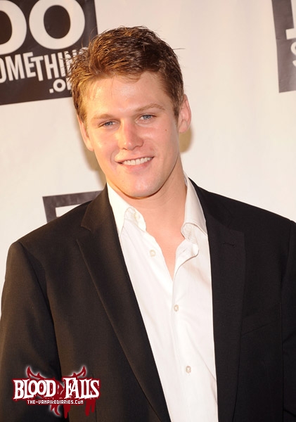Zach Roerig image