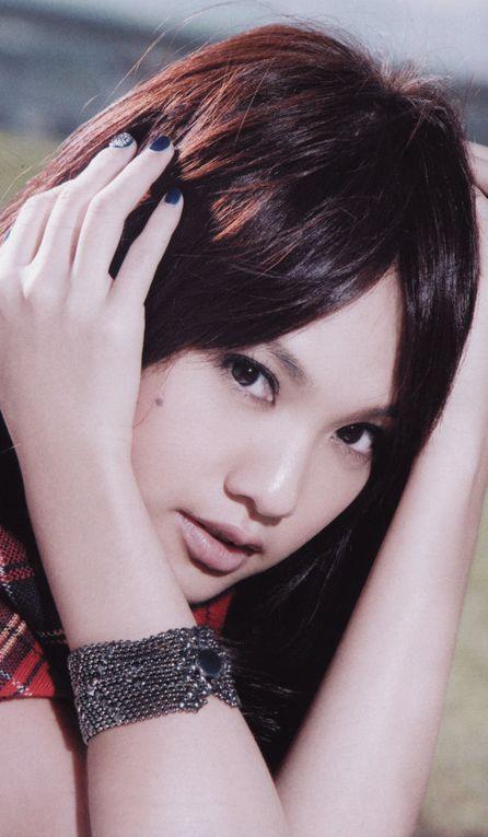Picture of Rainie Yang