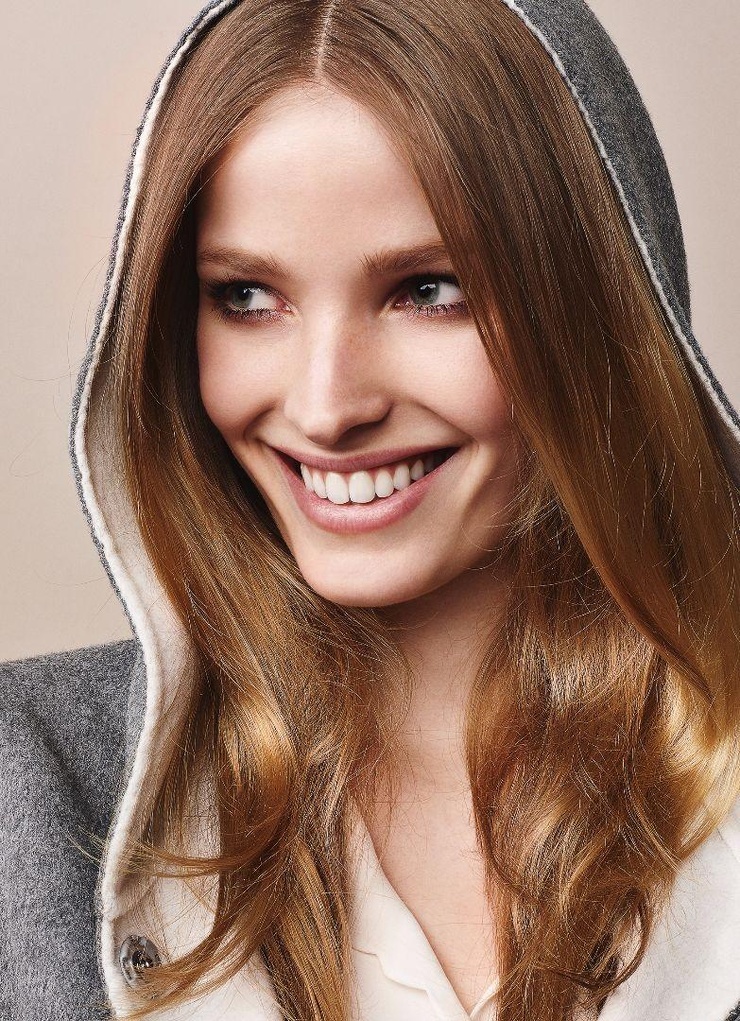 Picture of Alisa Ahmann