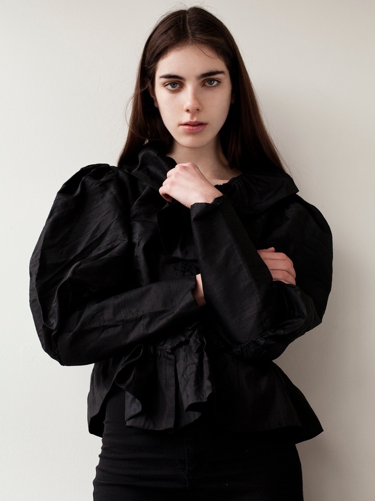 Picture of Madeleine Knighton