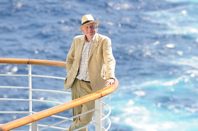 Image of Dan Cruickshank