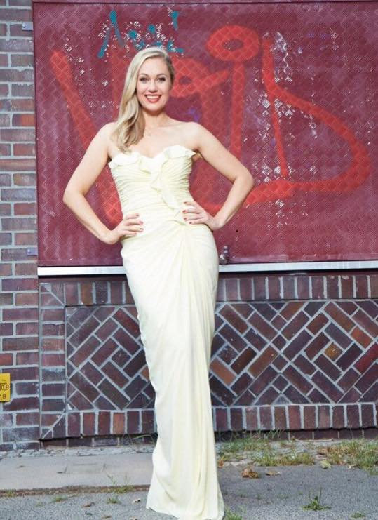 Ruth Moschner picture