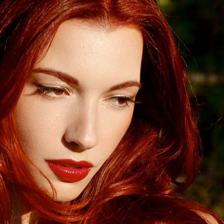 Picture of Chrysta Bell