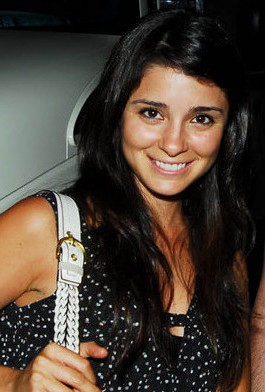 Picture of Shiri Appleby