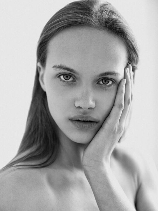 Picture of Mae Van Der Weide