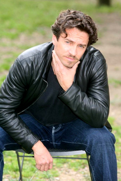 Picture of Alessio Boni