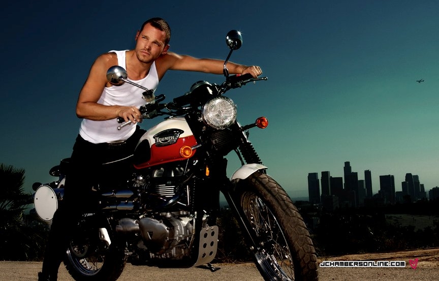 Justin Chambers image