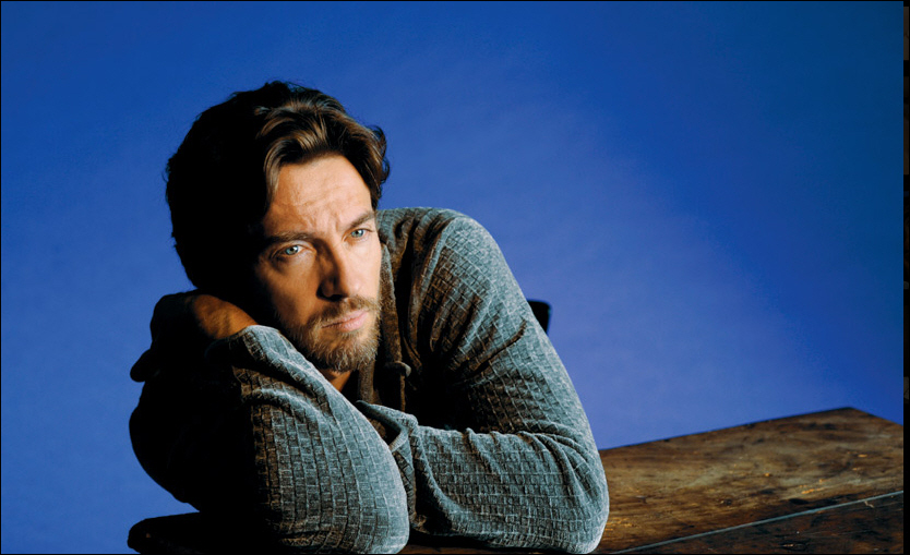 Picture of Alessio Boni