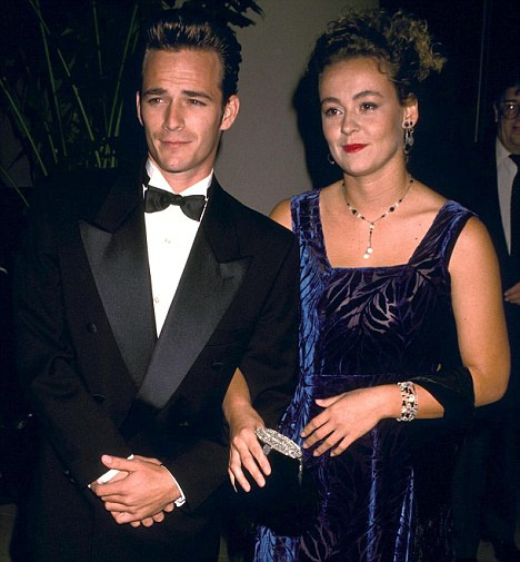 Luke Perry and Rachel Sharp