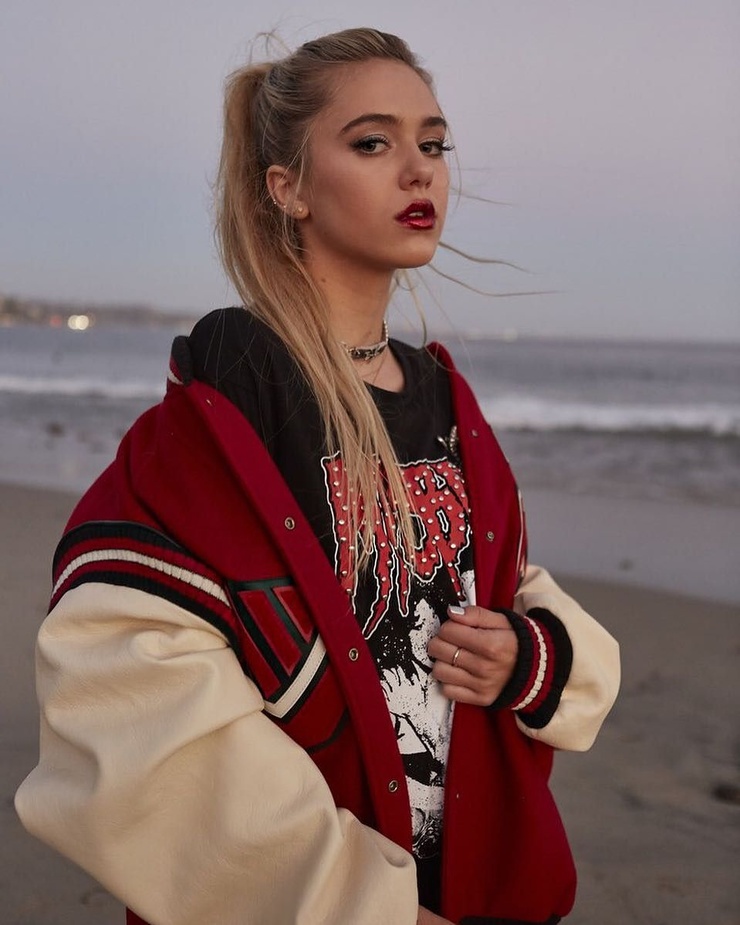 Picture of Delilah Belle Hamlin