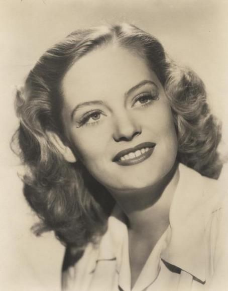 Picture of Alexis Smith