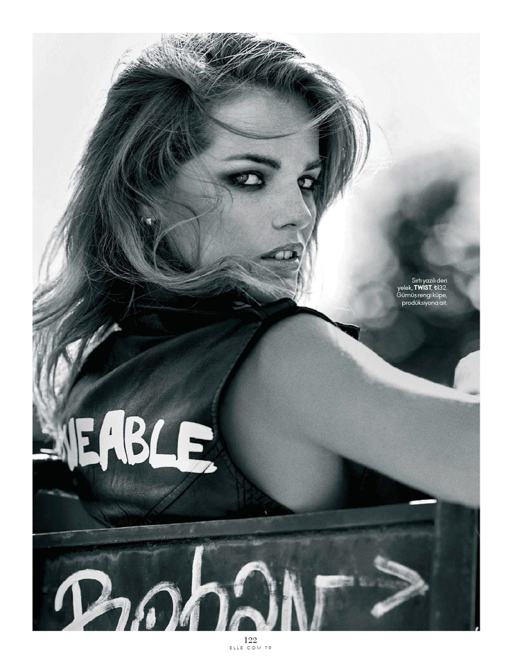 Elle Turkey August 2015