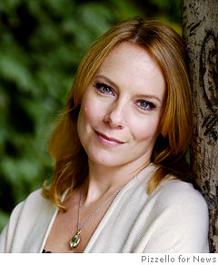 Amy Ryan picture