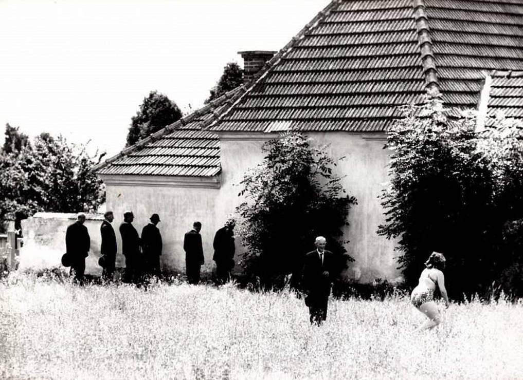 Intimate Lighting image