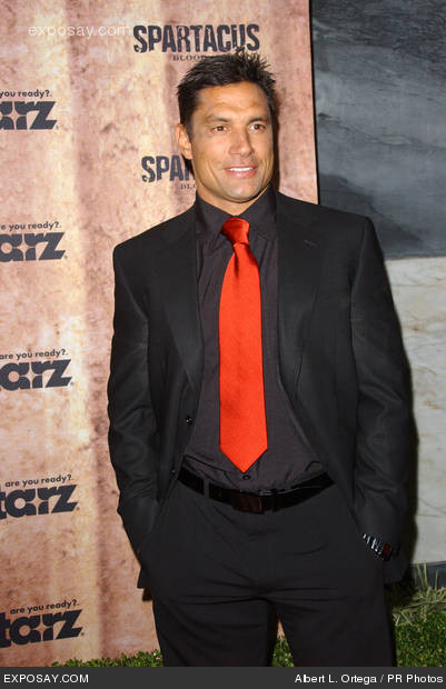 Picture of Manu Bennett