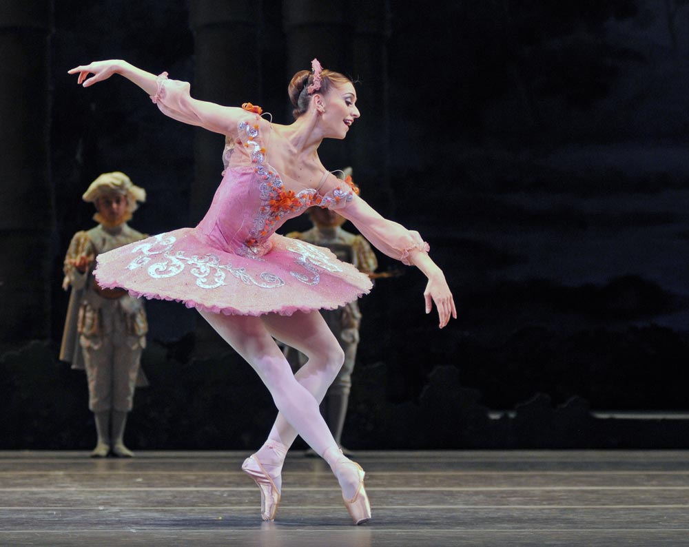 Picture of Sarah Lamb