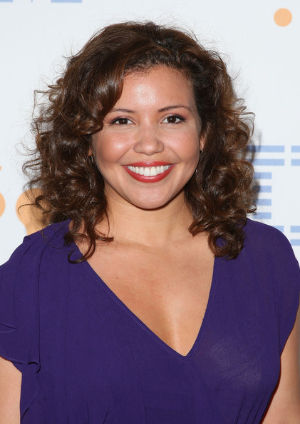 Justina Machado picture