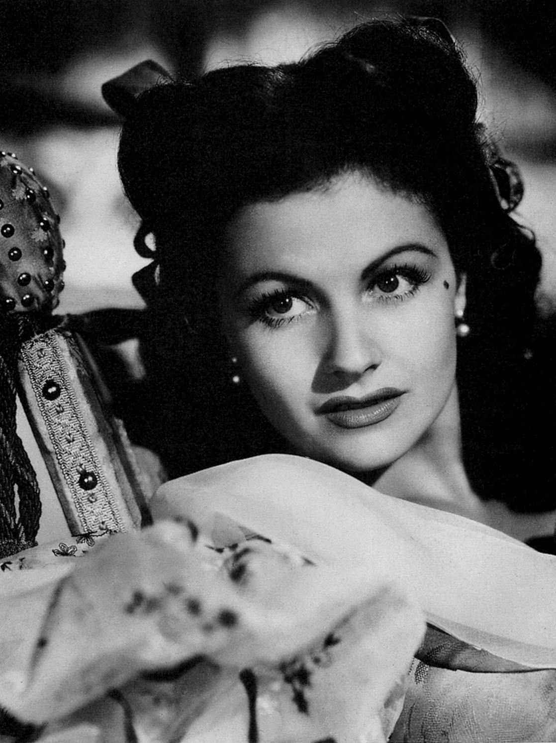 Margaret Lockwood image