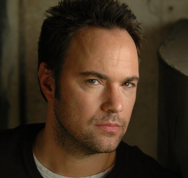 Picture of Neill Barry