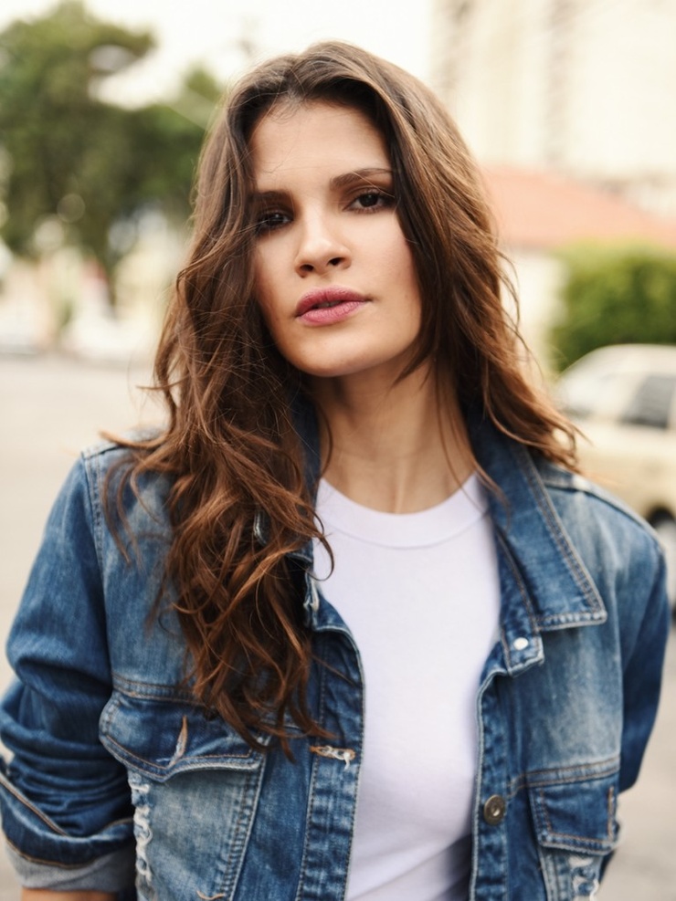 Camila Andrade image