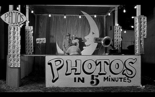 Picture of Paper Moon