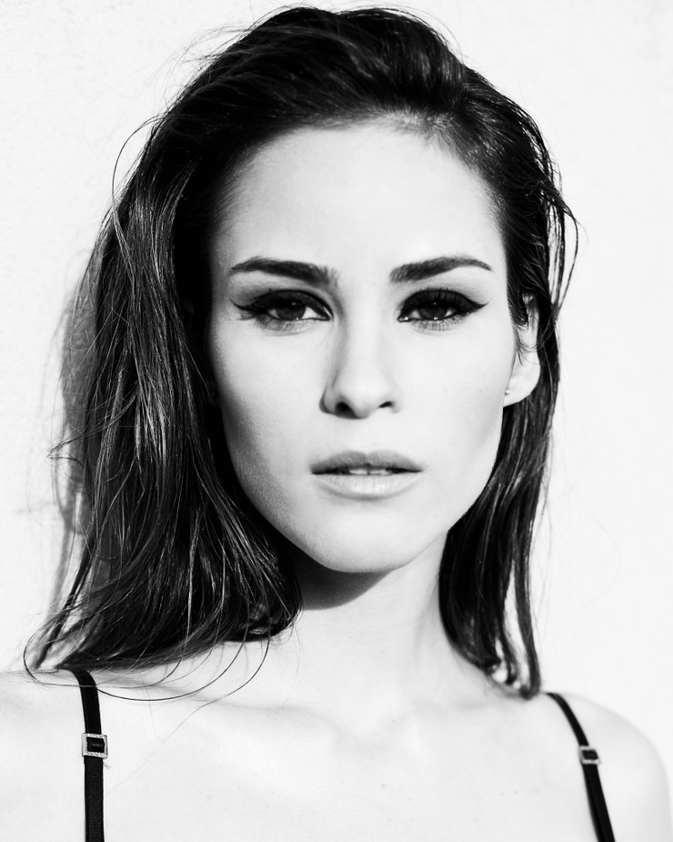 Picture of Gabriela Rabelo