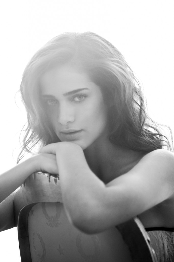 Picture of Gabriela Rabelo