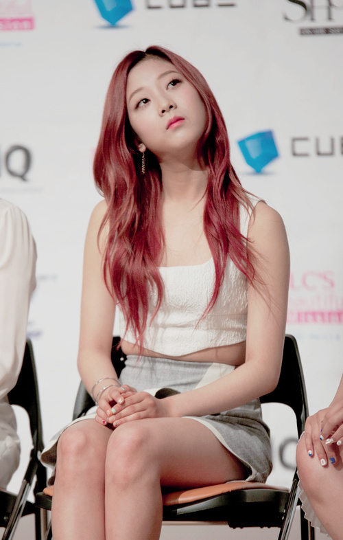 Picture of Seungyeon (CLC)