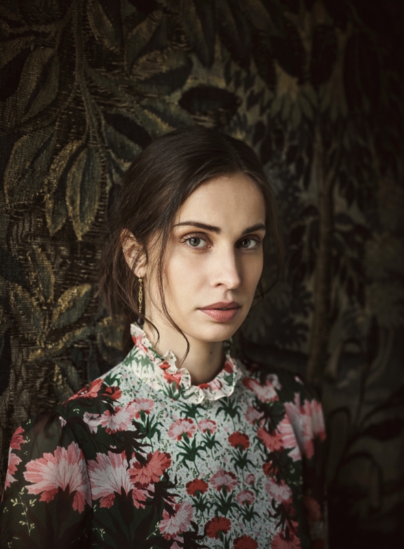 Picture of Heida Reed