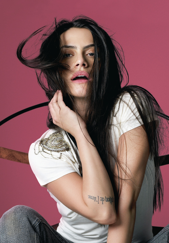 Picture of Cléo Pires