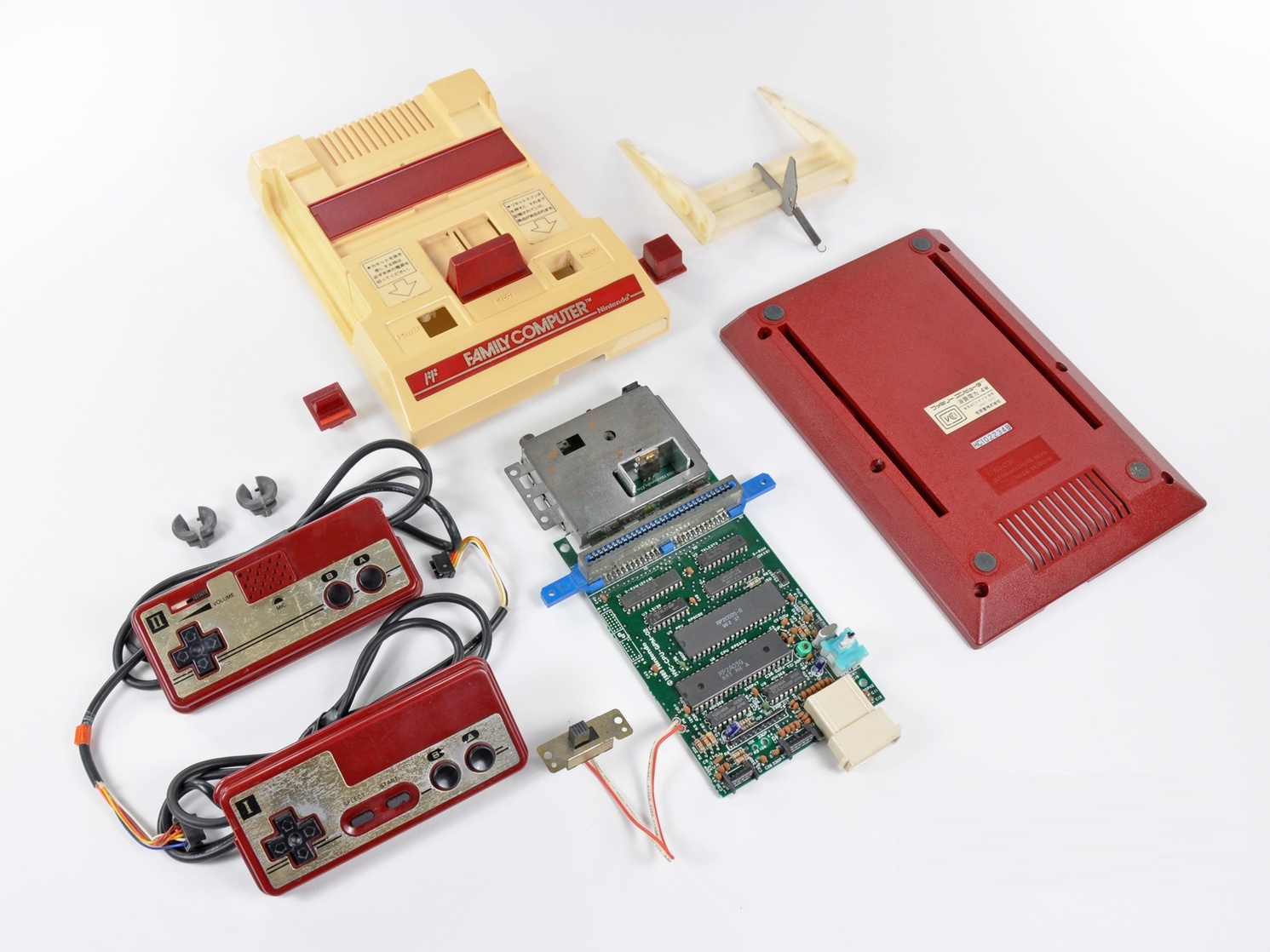 Picture of Nintendo Entertainment System (NES)