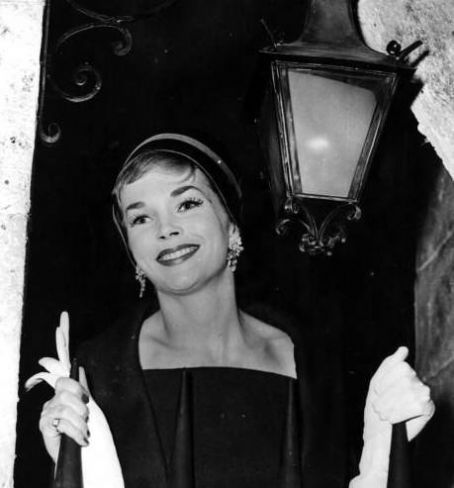 Picture of Dawn Addams