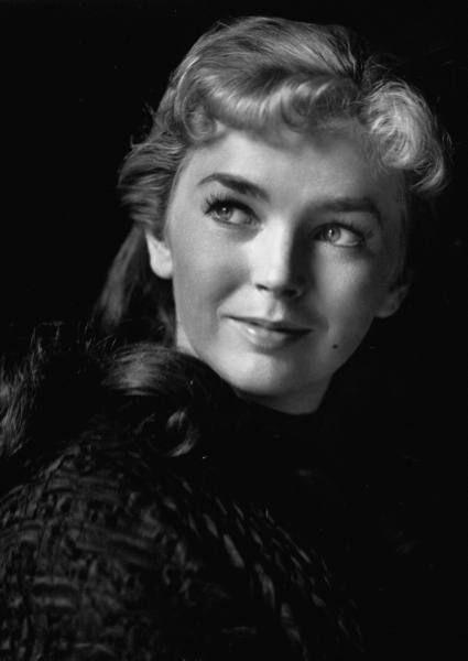 Picture of Dawn Addams