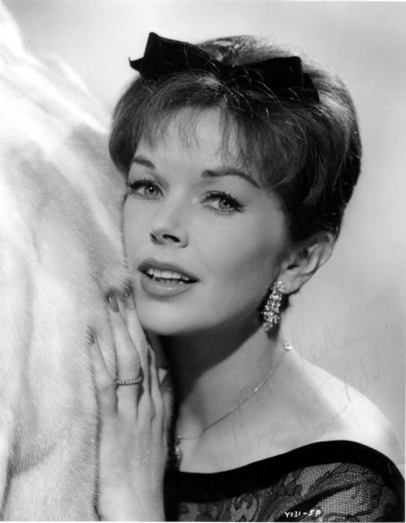 Picture of Dawn Addams