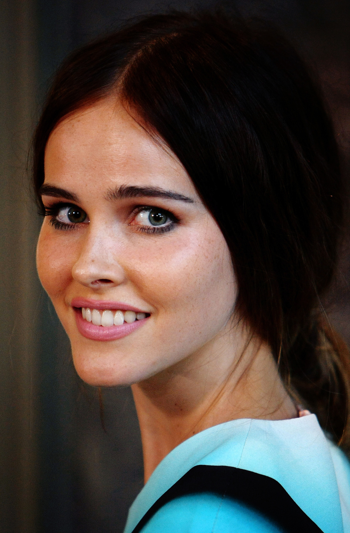 Picture of Isabel Lucas