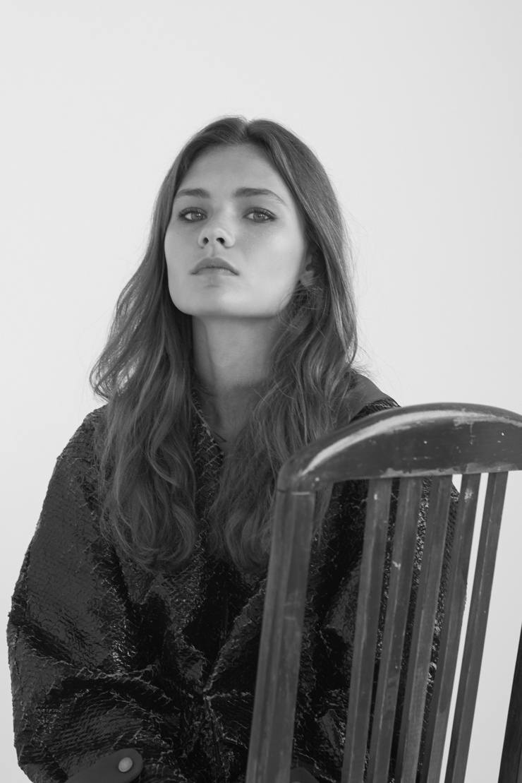 Rebecca Dingemans image