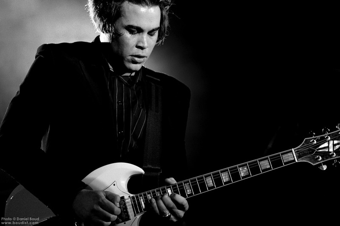 Picture of Luke Steele