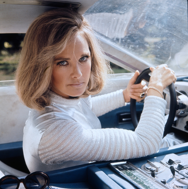 Image of Wanda Ventham