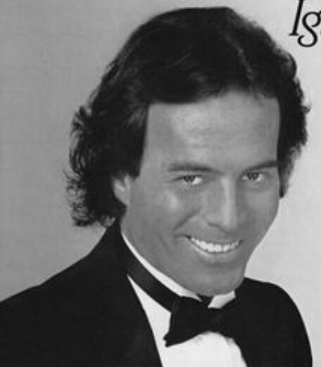 Picture of Julio Iglesias