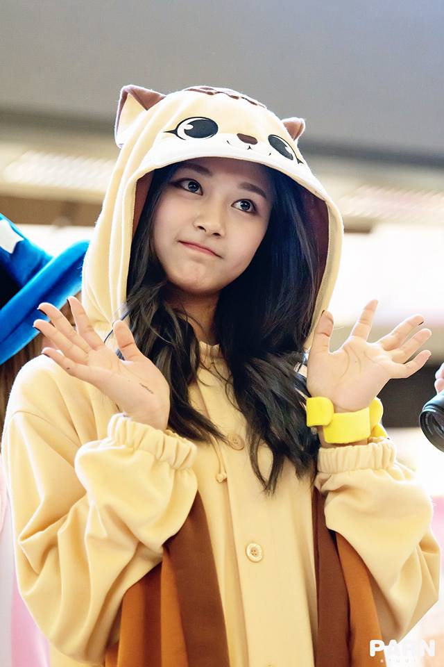 Chou Tzu-yu (Tzuyu)