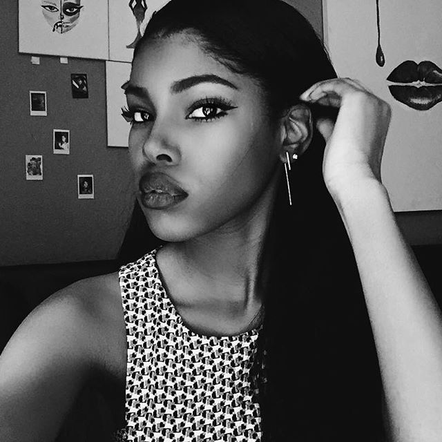 Diamond White picture