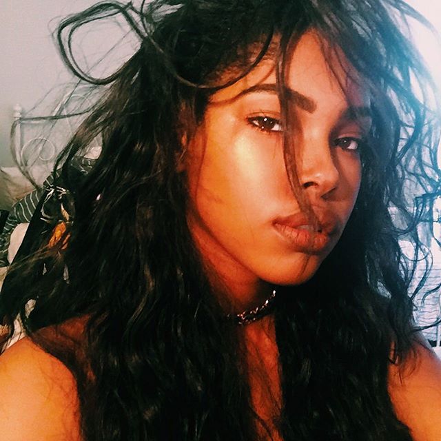 Picture of Diamond White