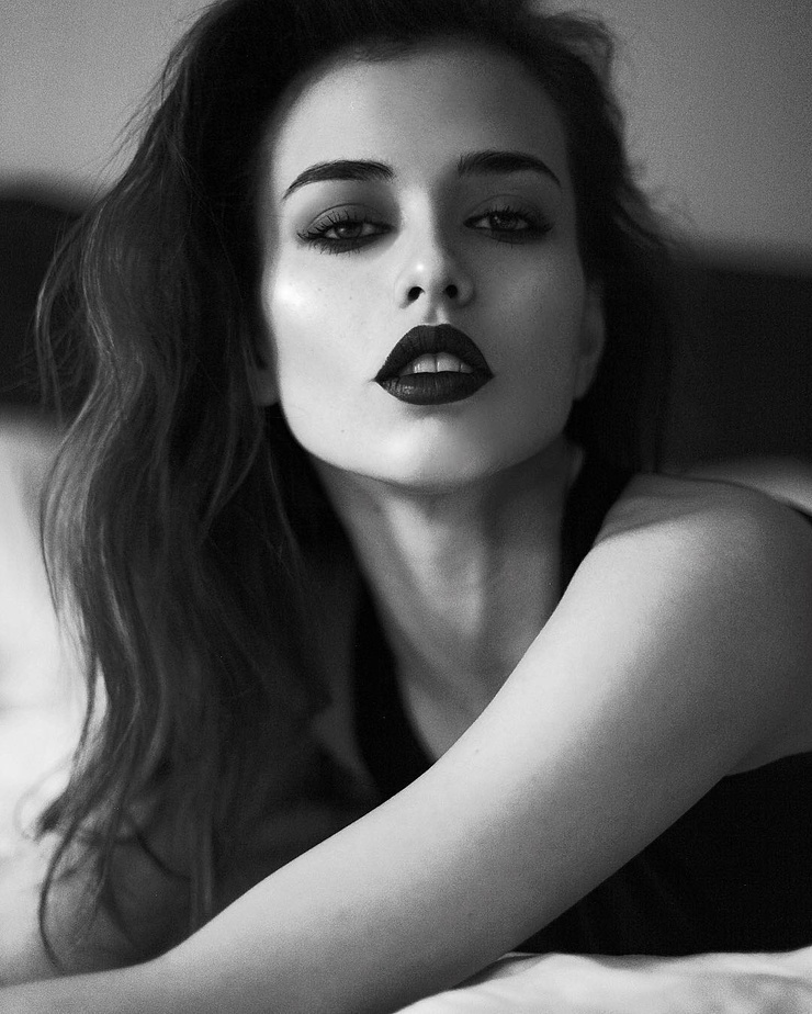 Picture of Elif Aksu
