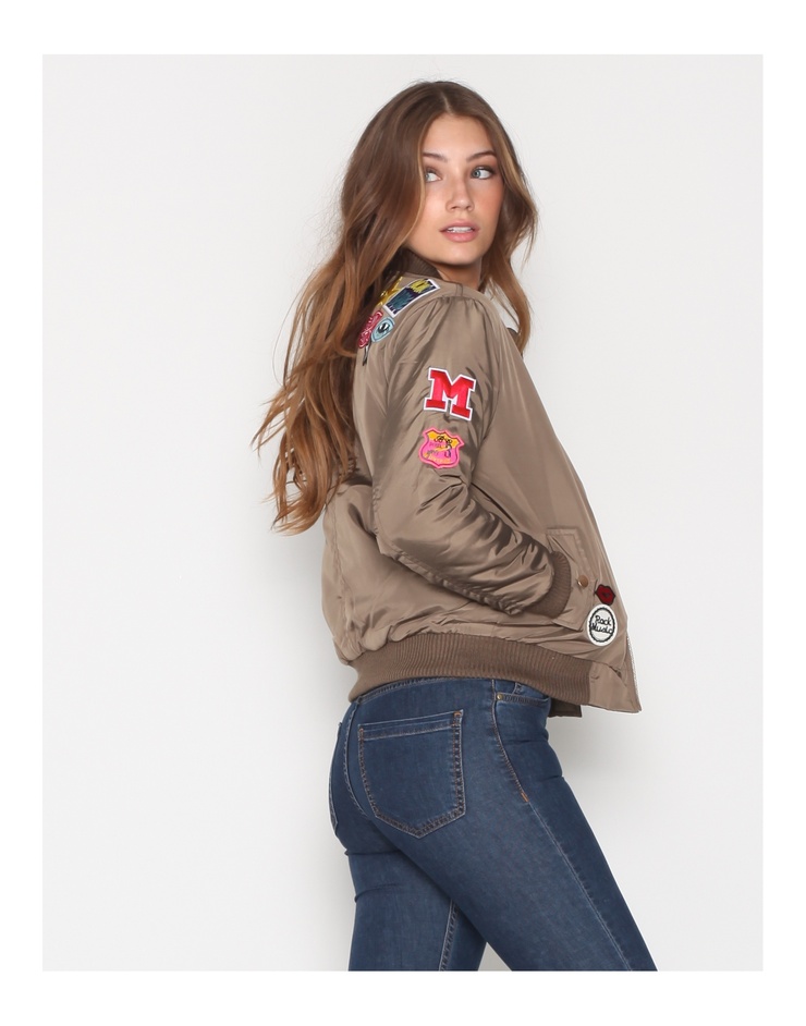 Picture of Lorena RAE