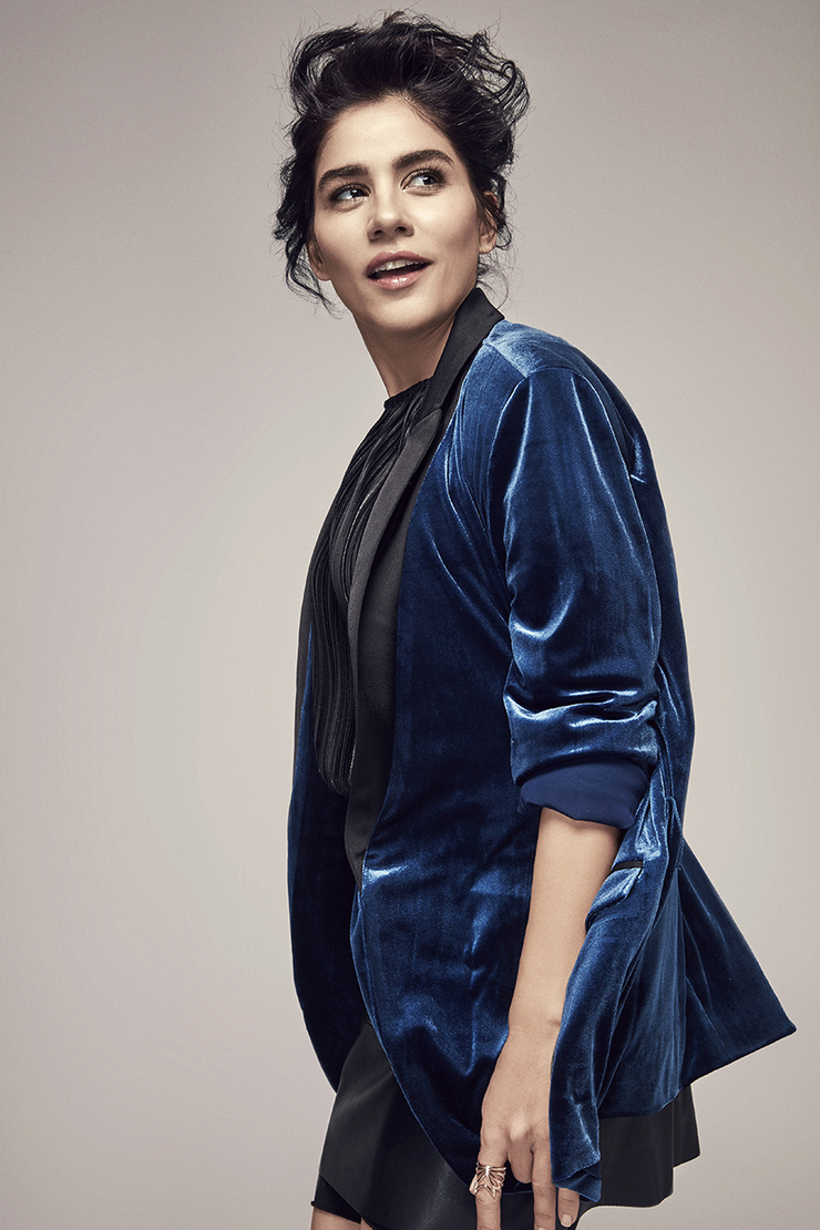 Zeynep Çamci picture