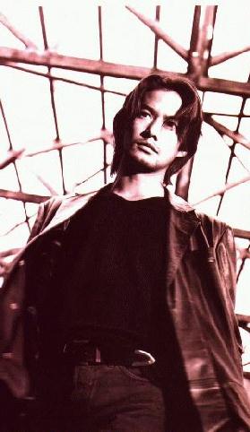 Picture of Yutaka Takenouchi