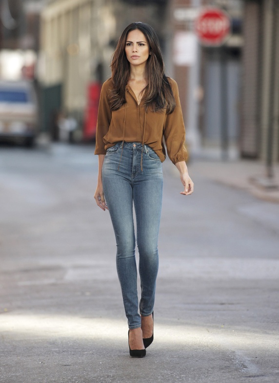 Picture of Ana Cunya