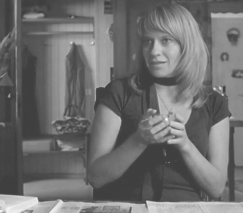 Picture of Caroline Peters