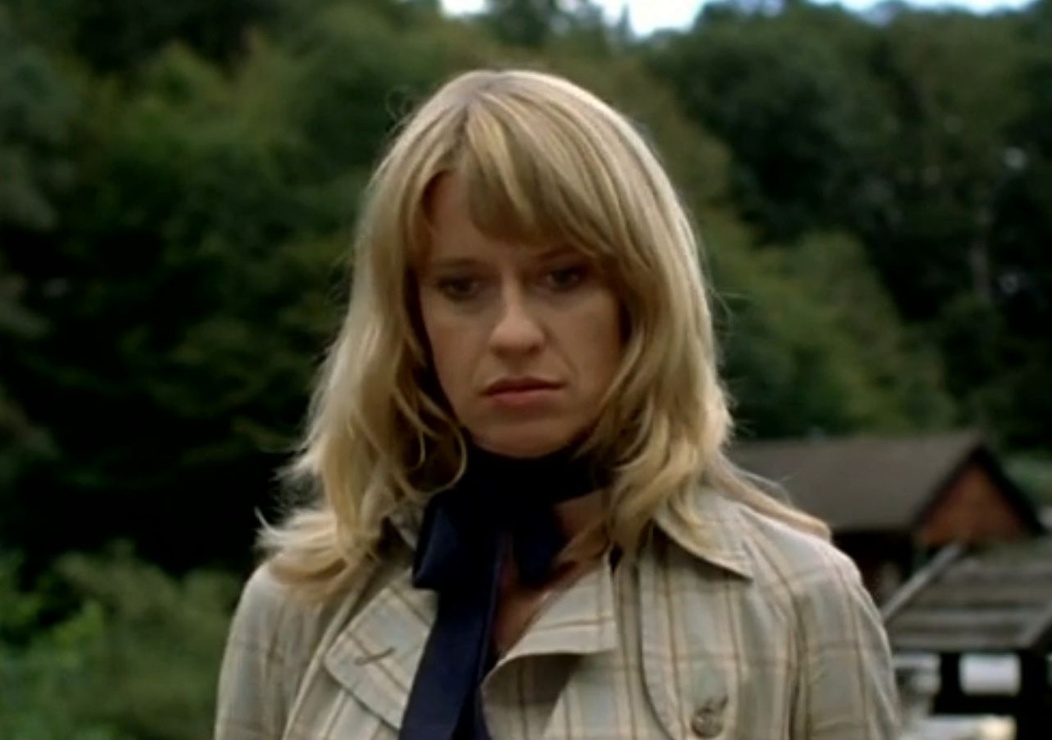 Picture of Caroline Peters