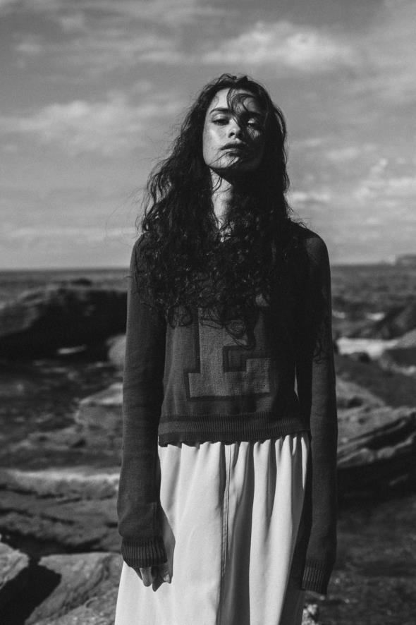 Picture of Zoe Barnard